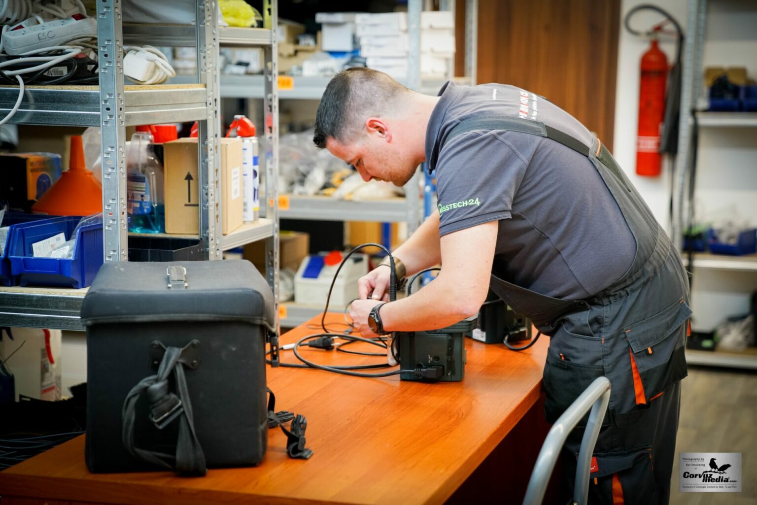 Alles, was Sie über die Prüfplakette DGUV V3 wissen müssen: Eine umfassende Anleitung